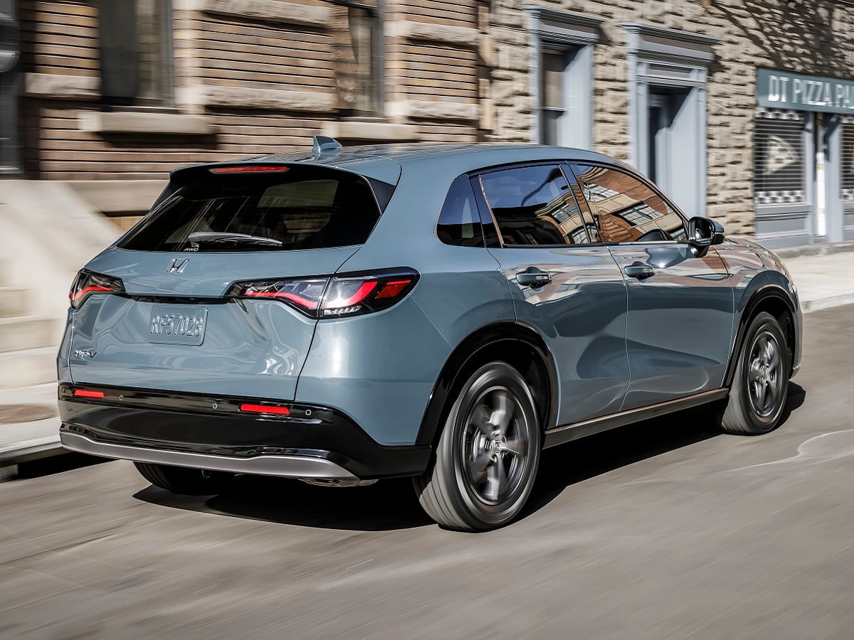 2025 Chevrolet Trax vs. 2025 Honda HR-V Comparison
