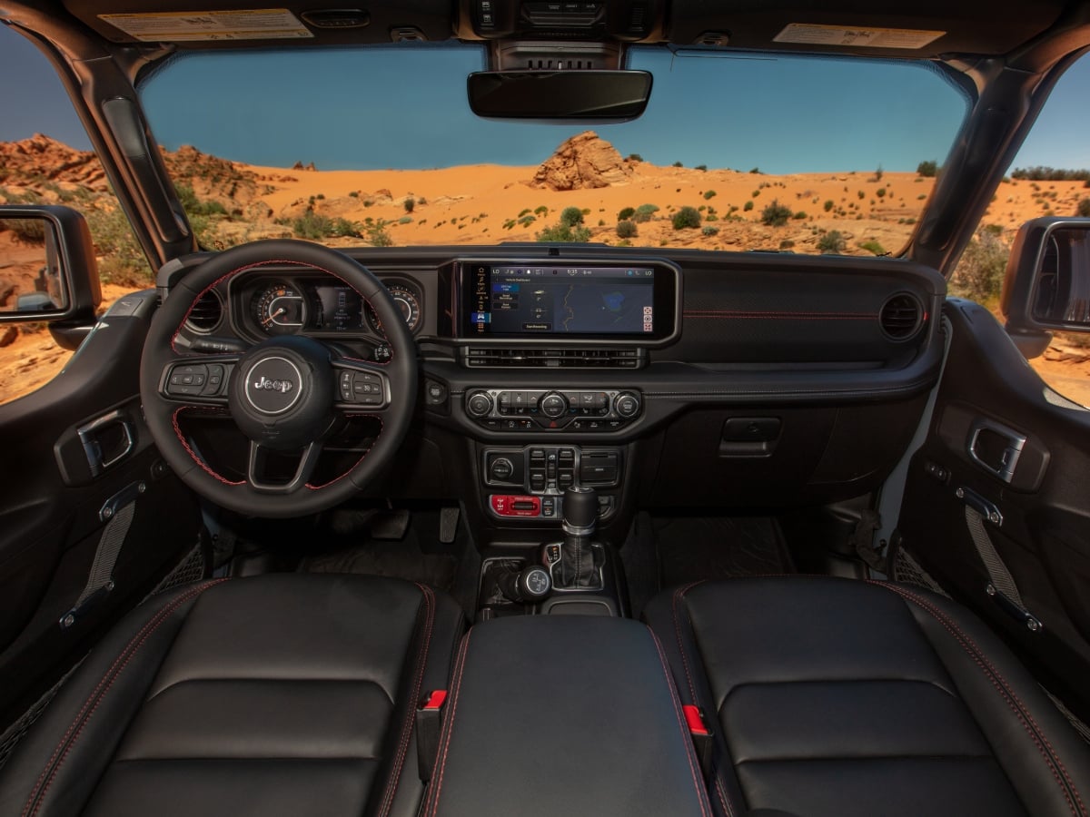 2026 Jeep Wrangler vs. 2026 Ford Bronco Comparison