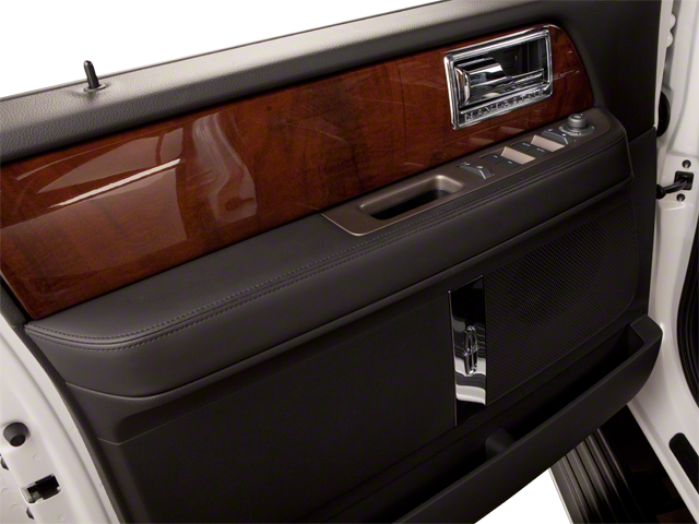 2010 Lincoln Navigator-V8 Interior Photos | JD Power