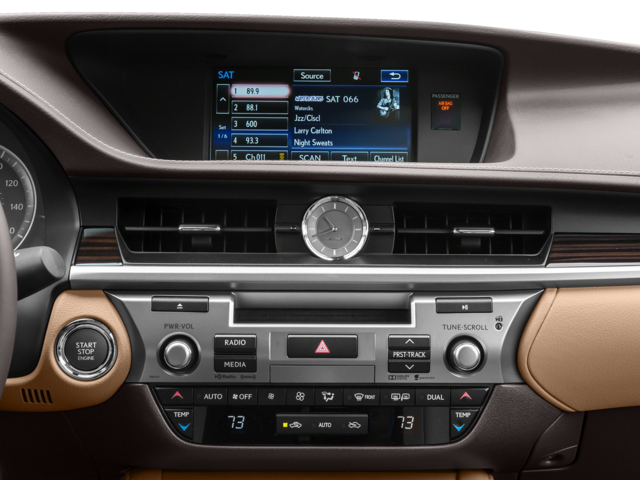 2016 Lexus ES Interior Photos | J.D. Power