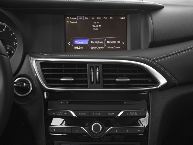 2018 INFINITI QX30 Interior Photos | JD Power