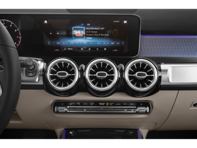 2020 Mercedes-Benz GLB Class Interior Photos | JD Power