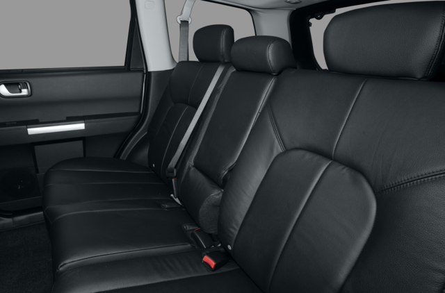 2007 Mitsubishi ENDEAVOR-V6-AWD Interior Photos | JD Power
