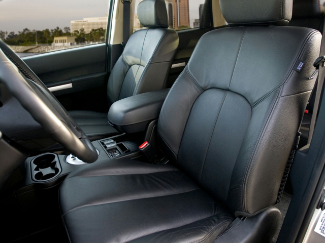 2007 Mitsubishi ENDEAVOR-V6-AWD Interior Photos | JD Power