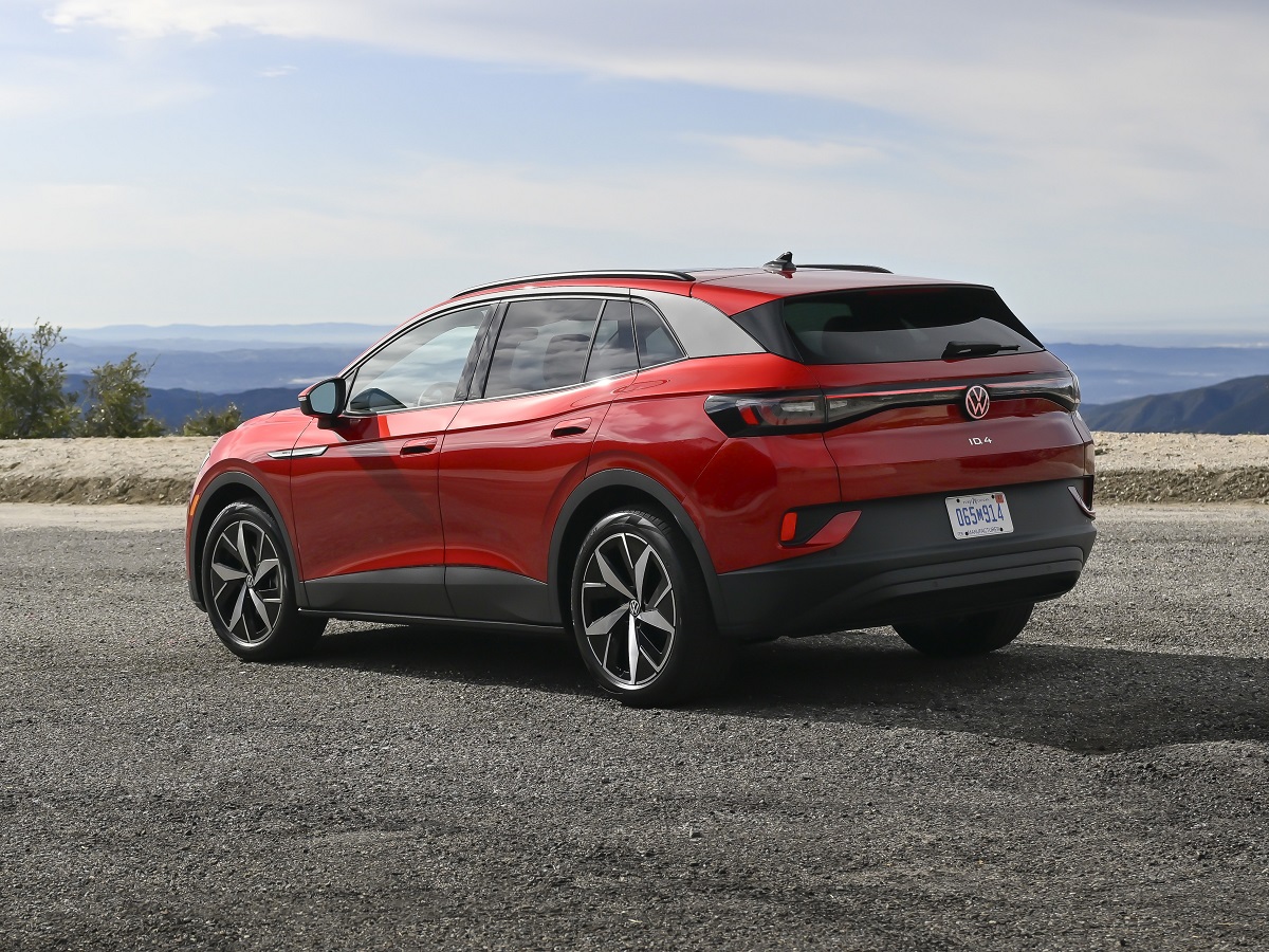 2024 Tesla Model Y vs. 2024 Volkswagen ID.4 Comparison